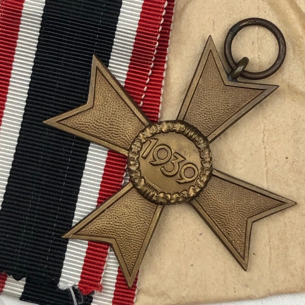 Original WWII German War merit Cross without swords – 1 Deschler ...