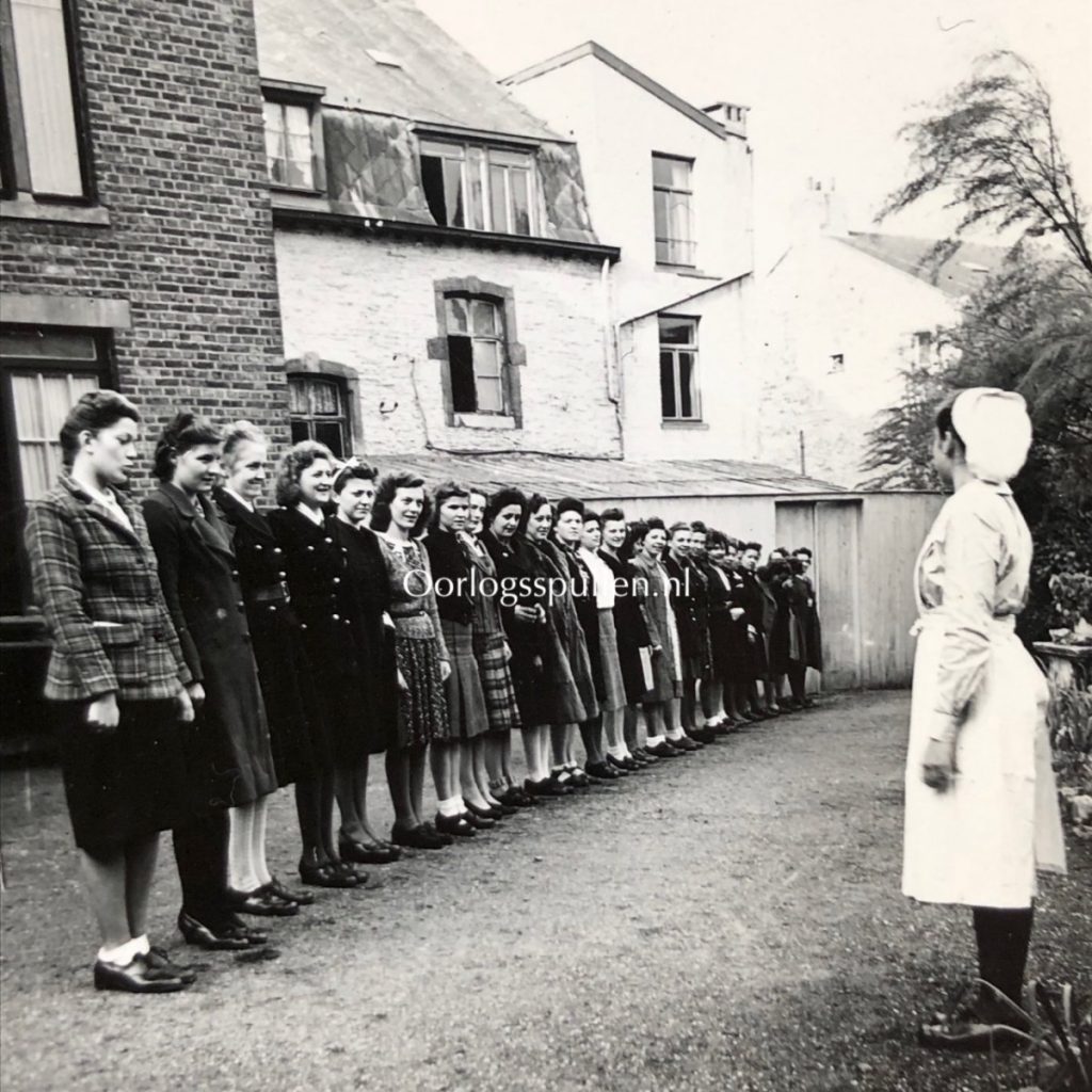 Original WWII Flemish DRK & Waffen-SS photo grouping - Flemish ...