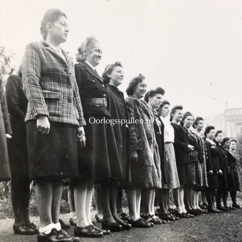 Original WWII Flemish DRK & Waffen-SS photo grouping - Flemish ...