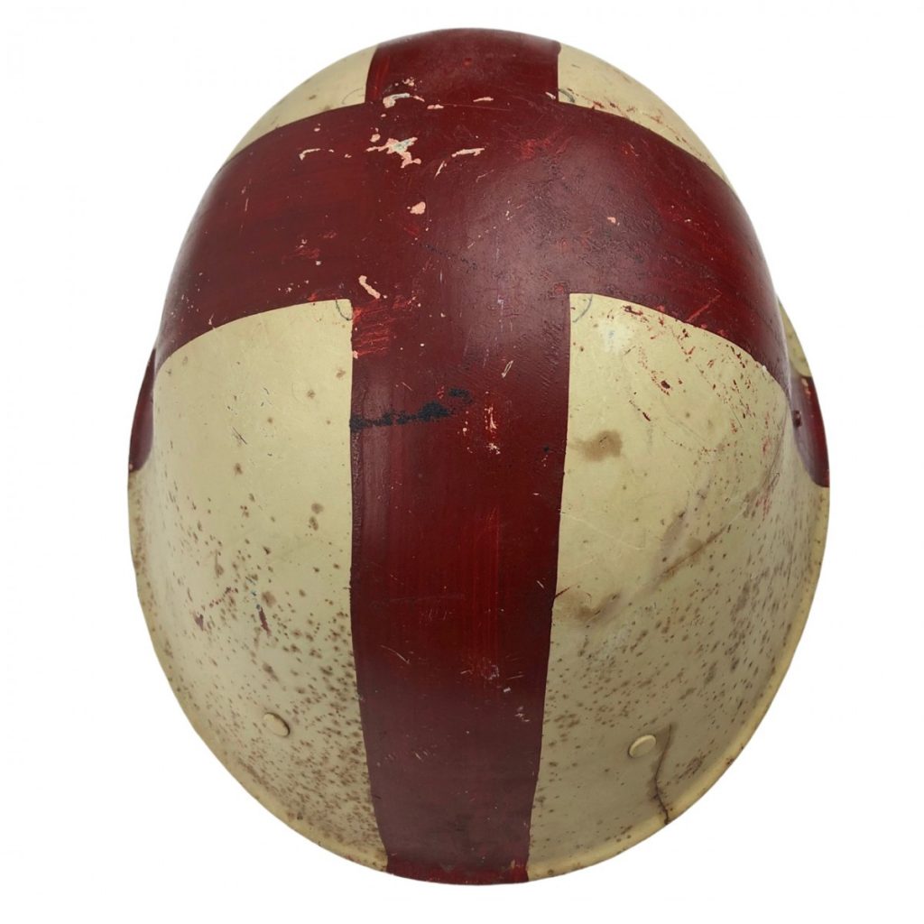 Originele WWII Nederlandse Luchtbeschermingsdienst / Rode Kruis helm ...