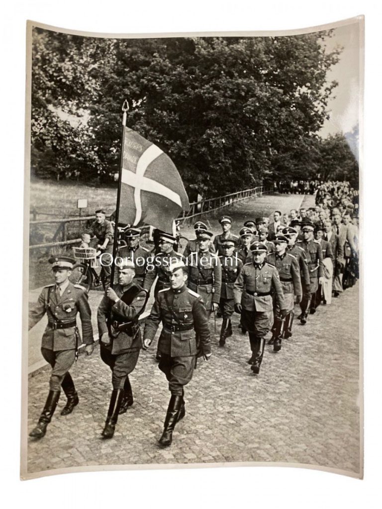 Original WWII Danish Waffen-SS 'Freikorps Danmark' volunteer photo ...