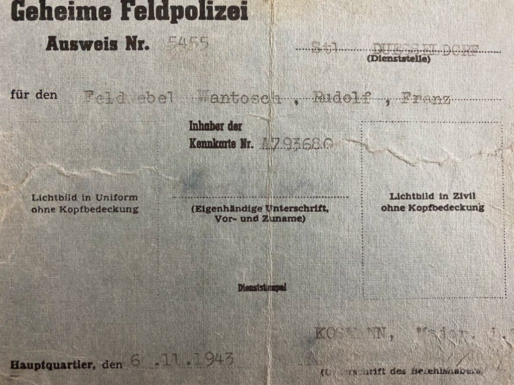 Original WWII German Geheime Feldpolizei ausweis - Oorlogsspullen.nl ...