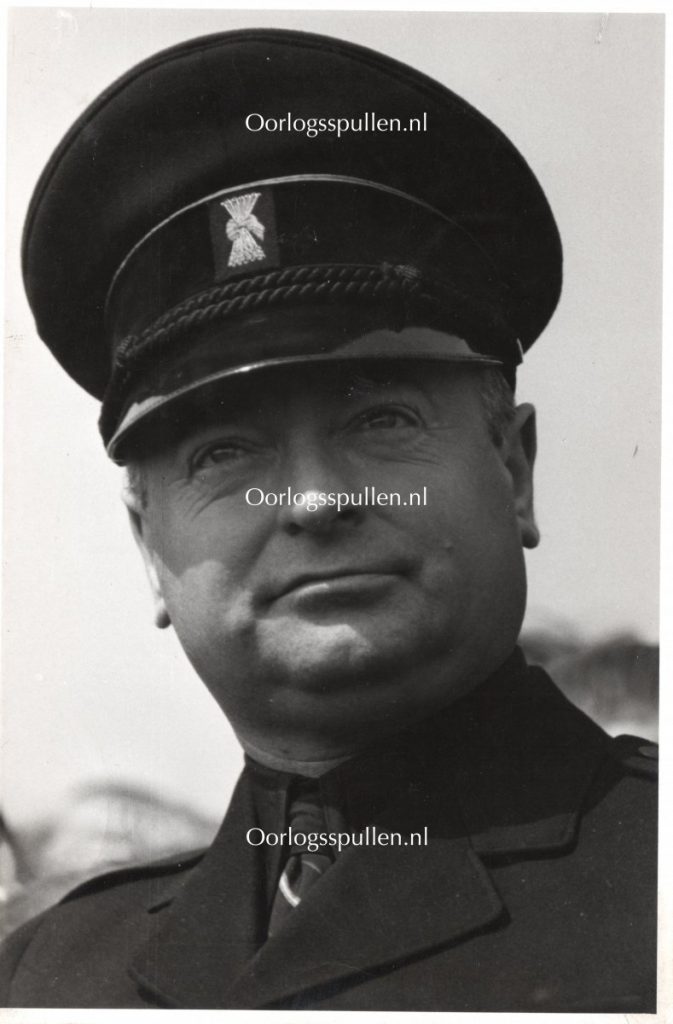 Original WWII Dutch NSB portrait photo Anton Mussert - Oorlogsspullen ...