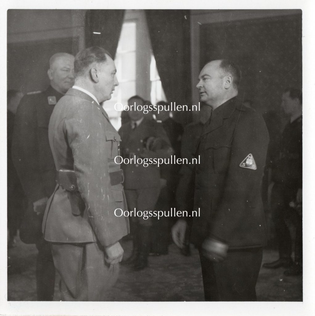 Original WWII Dutch NSB photo Anton Mussert - Oorlogsspullen.nl ...