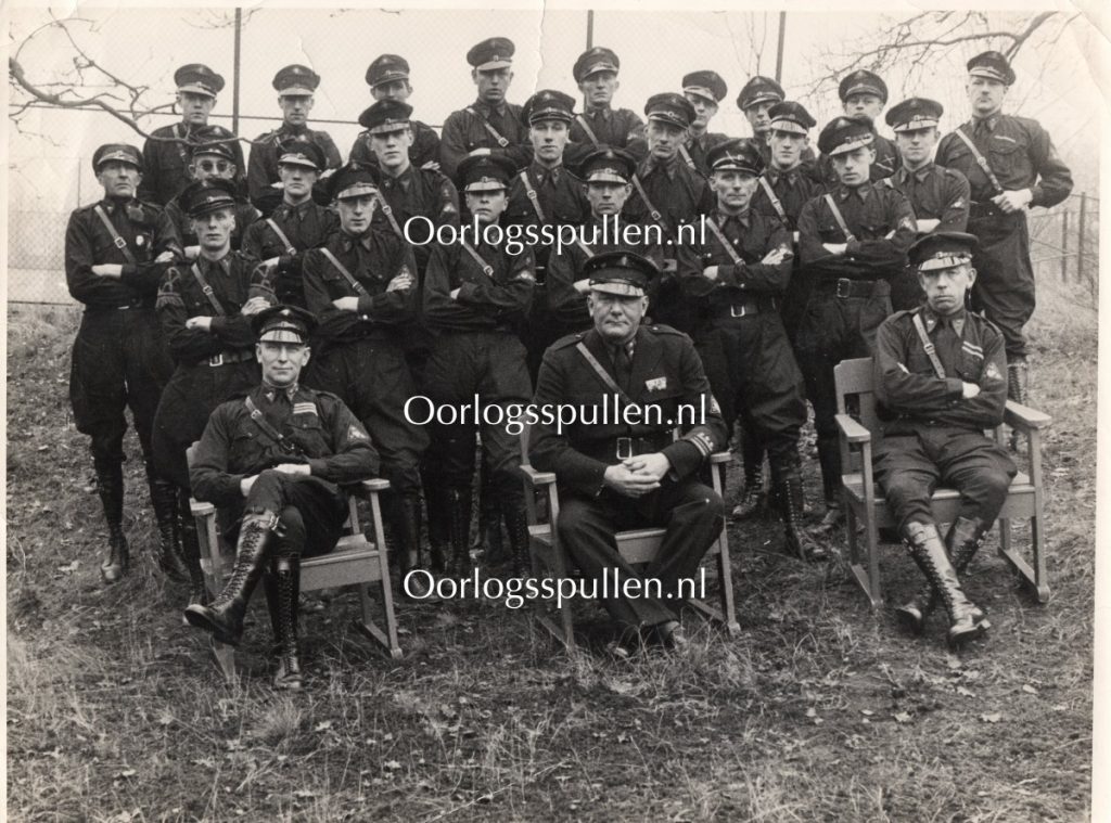 Original WWII Dutch NSB large photo Den Haag - Oorlogsspullen.nl ...