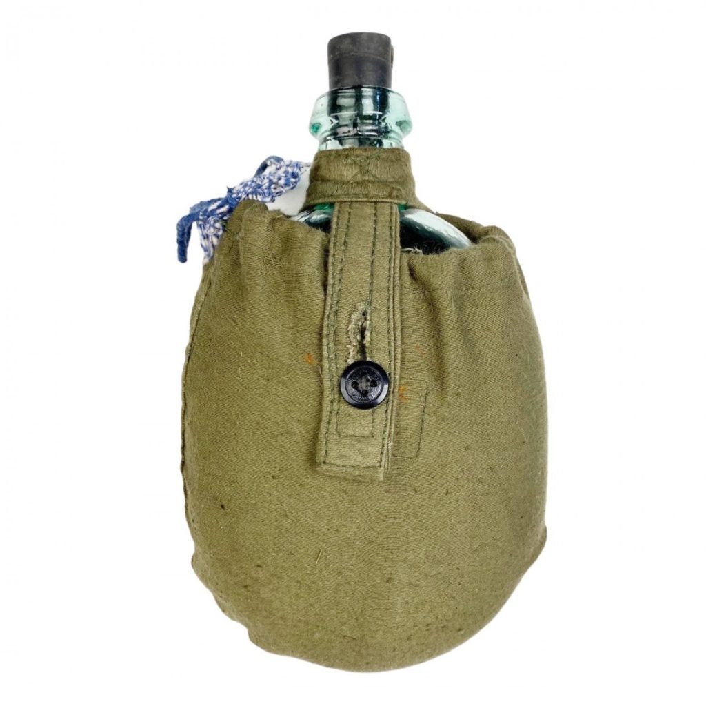 Original WWII Russian field bottle - Oorlogsspullen.nl - Militaria shop