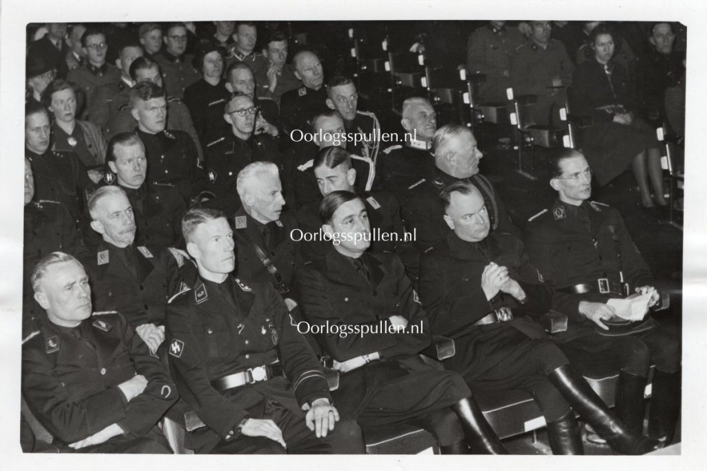 Original WWII Dutch NSB photo - Oorlogsspullen.nl - Militaria shop
