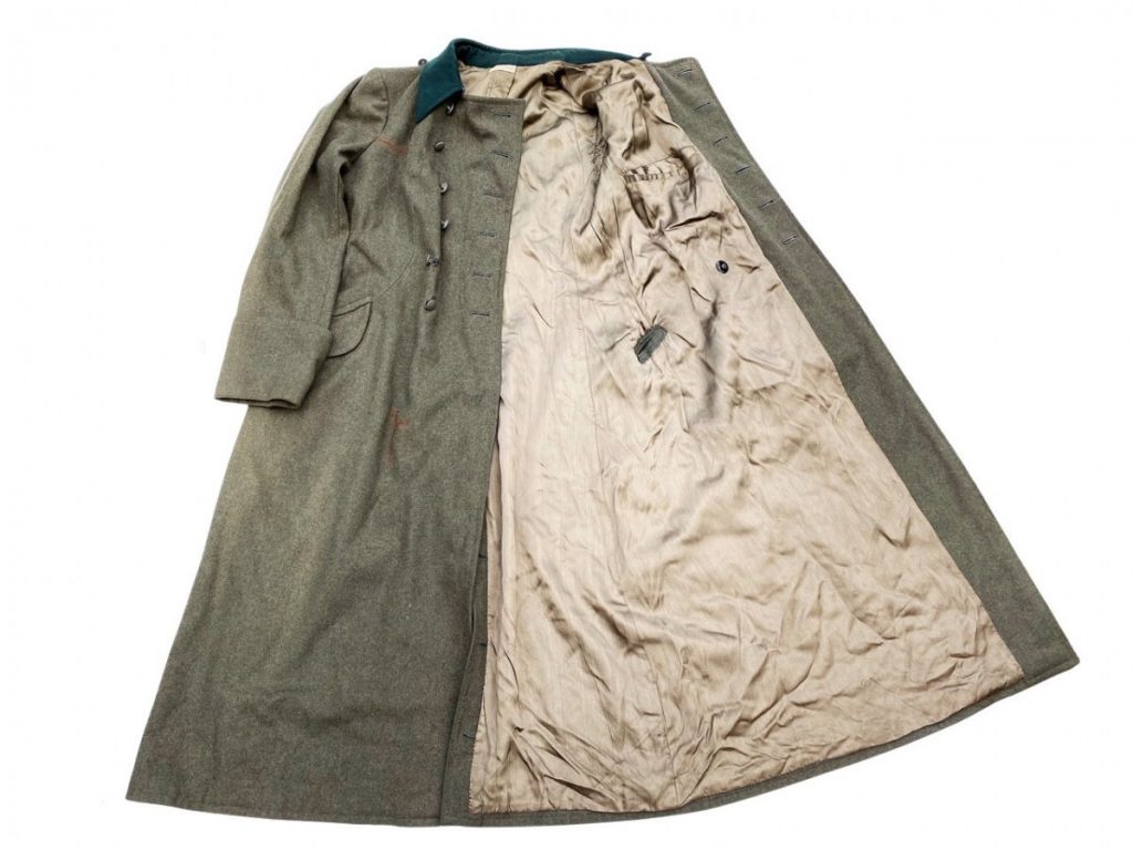 Original WWII German WH/SS overcoat - Oorlogsspullen.nl - Militaria shop