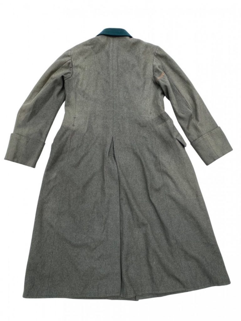 Original WWII German WH/SS overcoat - Oorlogsspullen.nl - Militaria shop