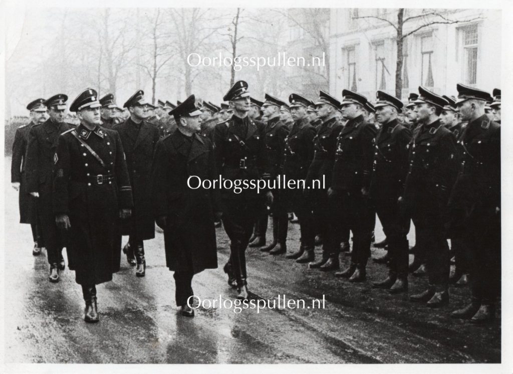 Original WWII Dutch SS photo - Feldmeijer and Mussert - Oorlogsspullen ...