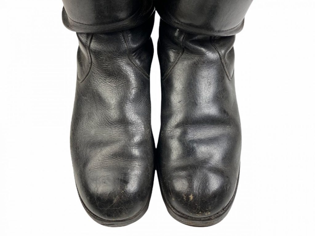 Original WWII German army marching boots - Oorlogsspullen.nl ...