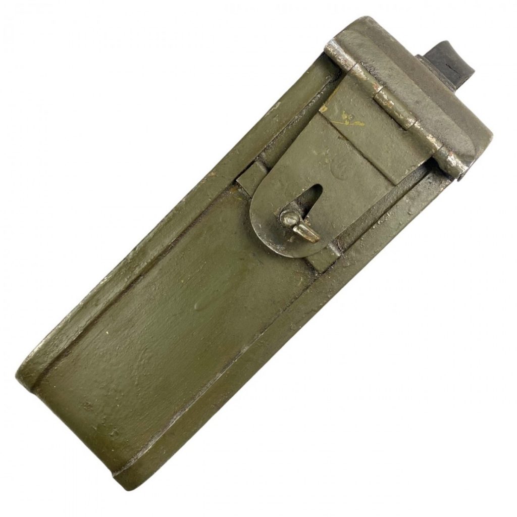 Original WWII Russian Maxim ammo box - Oorlogsspullen.nl - Militaria shop