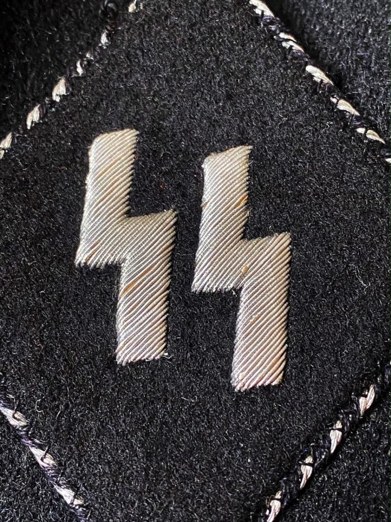 Original WWII Norwegian Germanske SS Norge tunic - Oorlogsspullen.nl ...