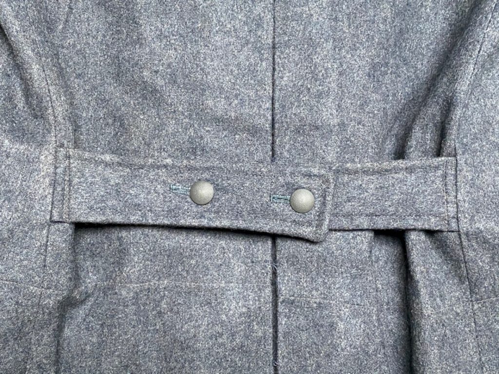 Original WWII German Luftwaffe overcoat - Oorlogsspullen.nl - Militaria ...