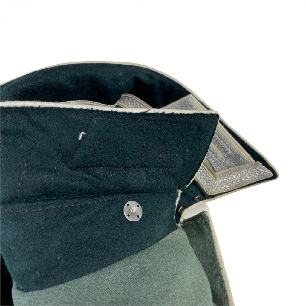 Original WWII German infantry Feldwebel Waffenrock - Oorlogsspullen.nl ...