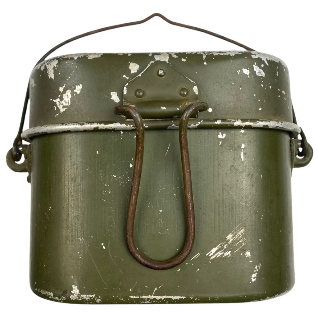 Original WWII Italian M30 mess kit - Oorlogsspullen.nl - Militaria shop