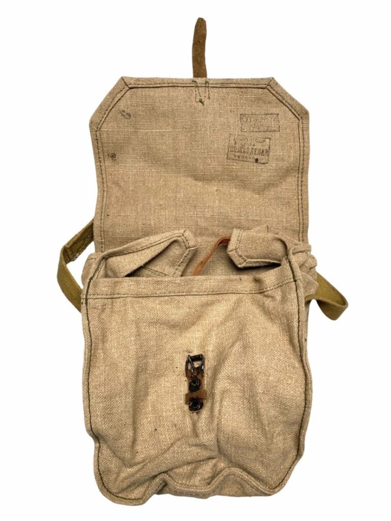 Original WWII Russian DP28 magazine pouch - Oorlogsspullen.nl ...