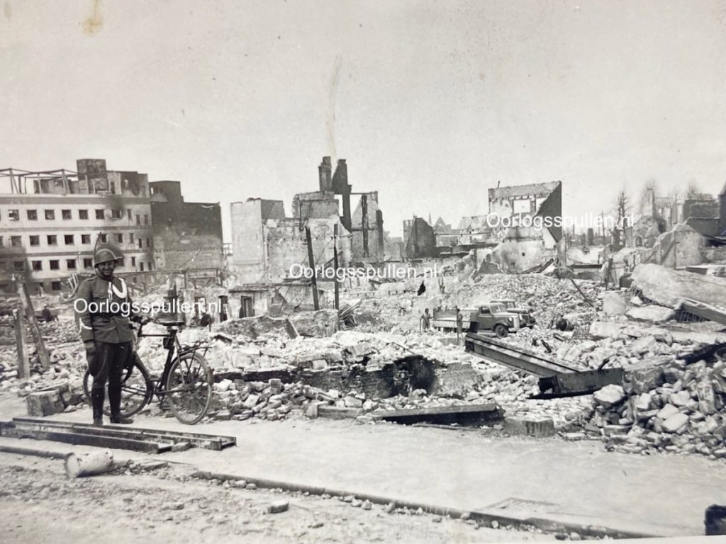 Original WWII Dutch Bombing of Rotterdam photo grouping - 14 May 1940 ...