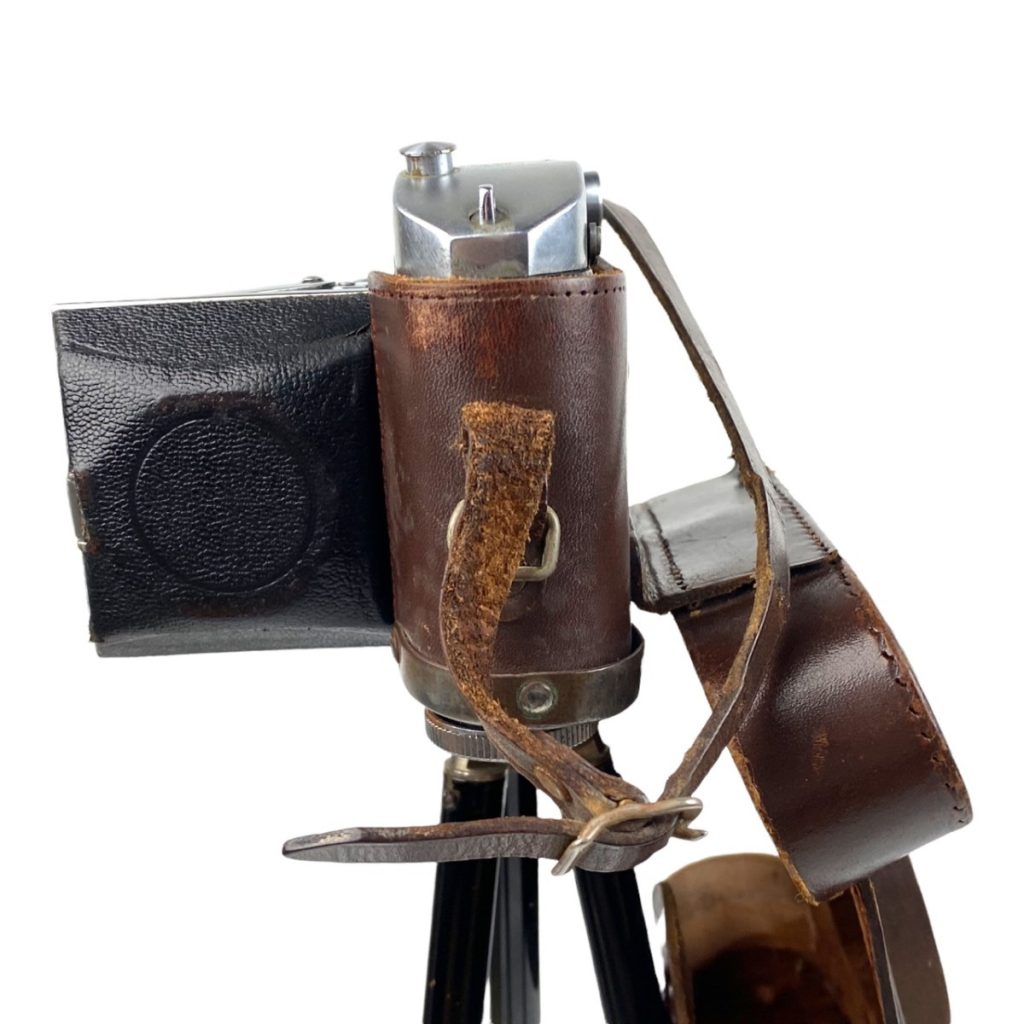 Original WWII German 'Welta Weltini' camera with tripod and cover ...