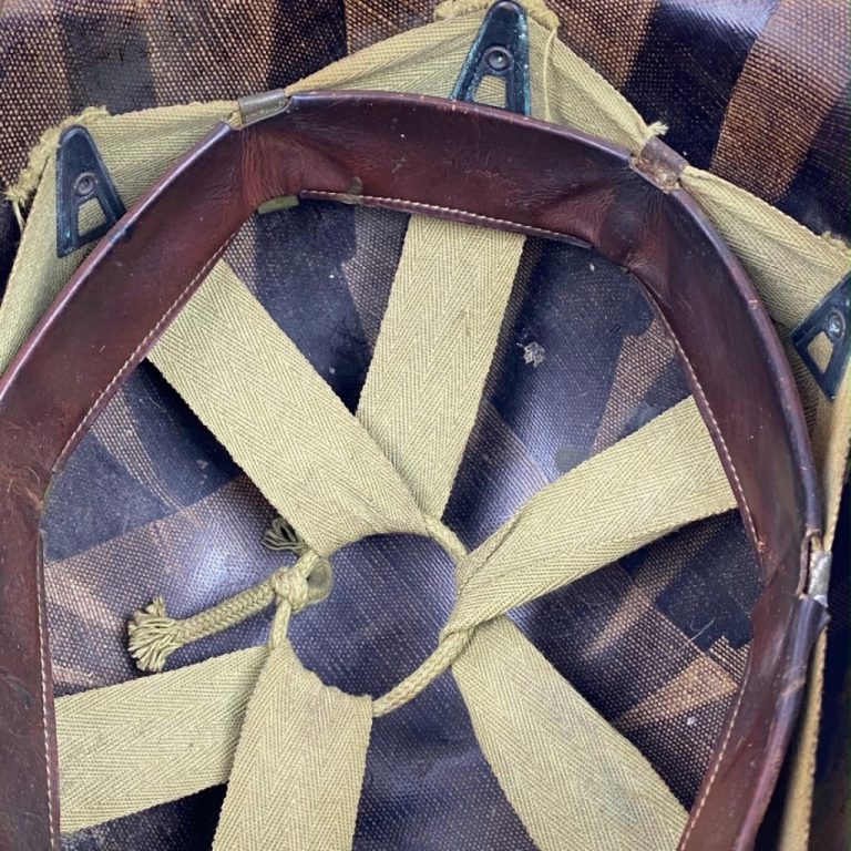 Original WWII US army helmet liner - Westinghouse - Oorlogsspullen.nl ...