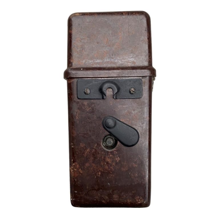 Original WWII German FF33 field telephone - Oorlogsspullen.nl ...