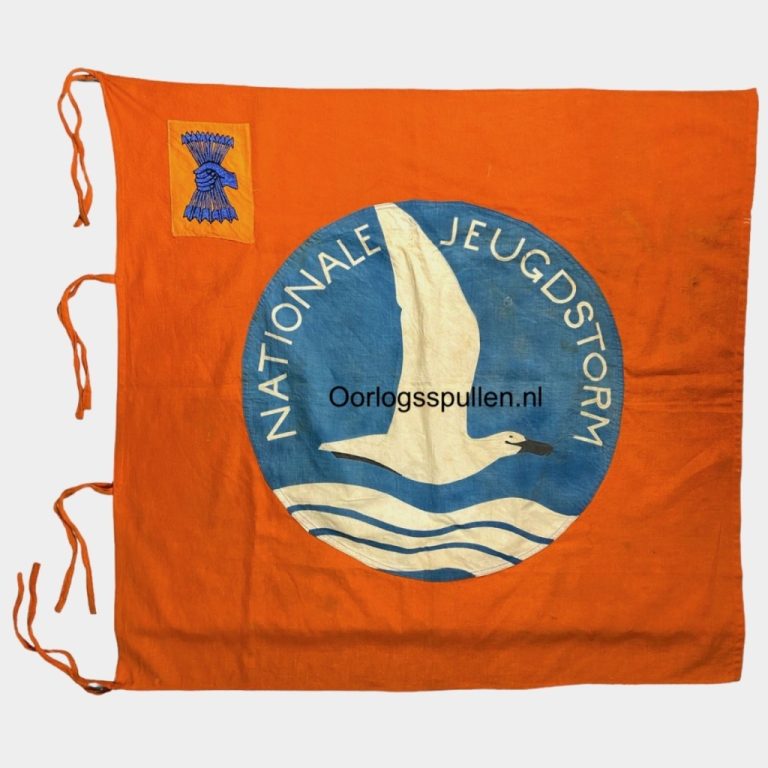 Original WWII Dutch Jeugdstorm flag - Oorlogsspullen.nl - Militaria shop