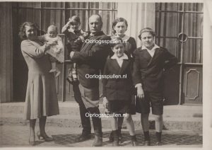 Original WWII German photo of Benito Mussolini with his family ...
