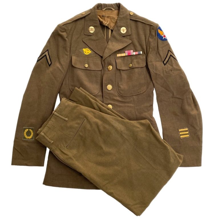 Original WWII USAAF service uniform - Oorlogsspullen.nl - Militaria shop