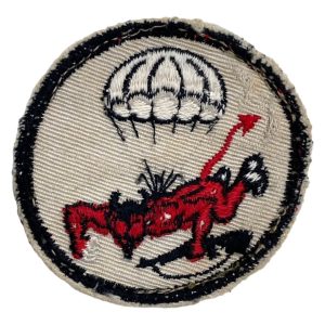 Original WWII US Airborne 508th PIR ‘Red Devils’ pocket patch - Oorlogsspullen.nl - Militaria shop