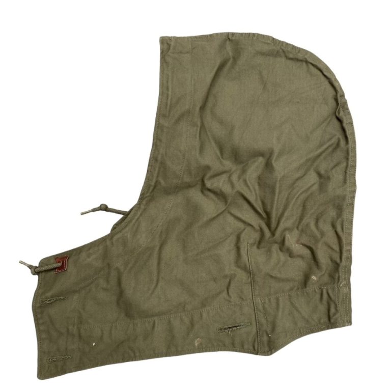 Original WWII US Army M1943 Field jacket hood - Oorlogsspullen.nl ...