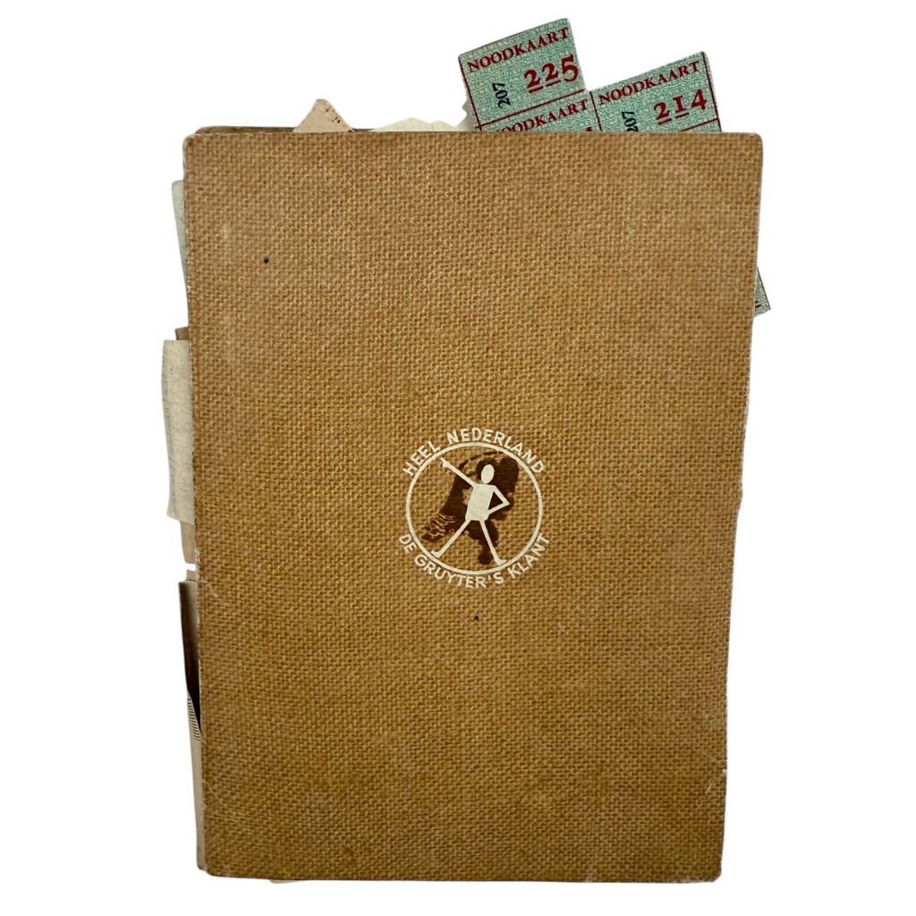 Original WWII Dutch ration cards map with coupons - Oorlogsspullen.nl ...