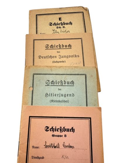 Original WWII German set shooting booklets - Oorlogsspullen.nl ...